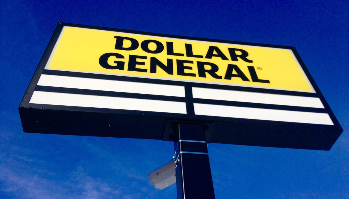 New Dollar General store opens its doors on Washington Boulevard in ...